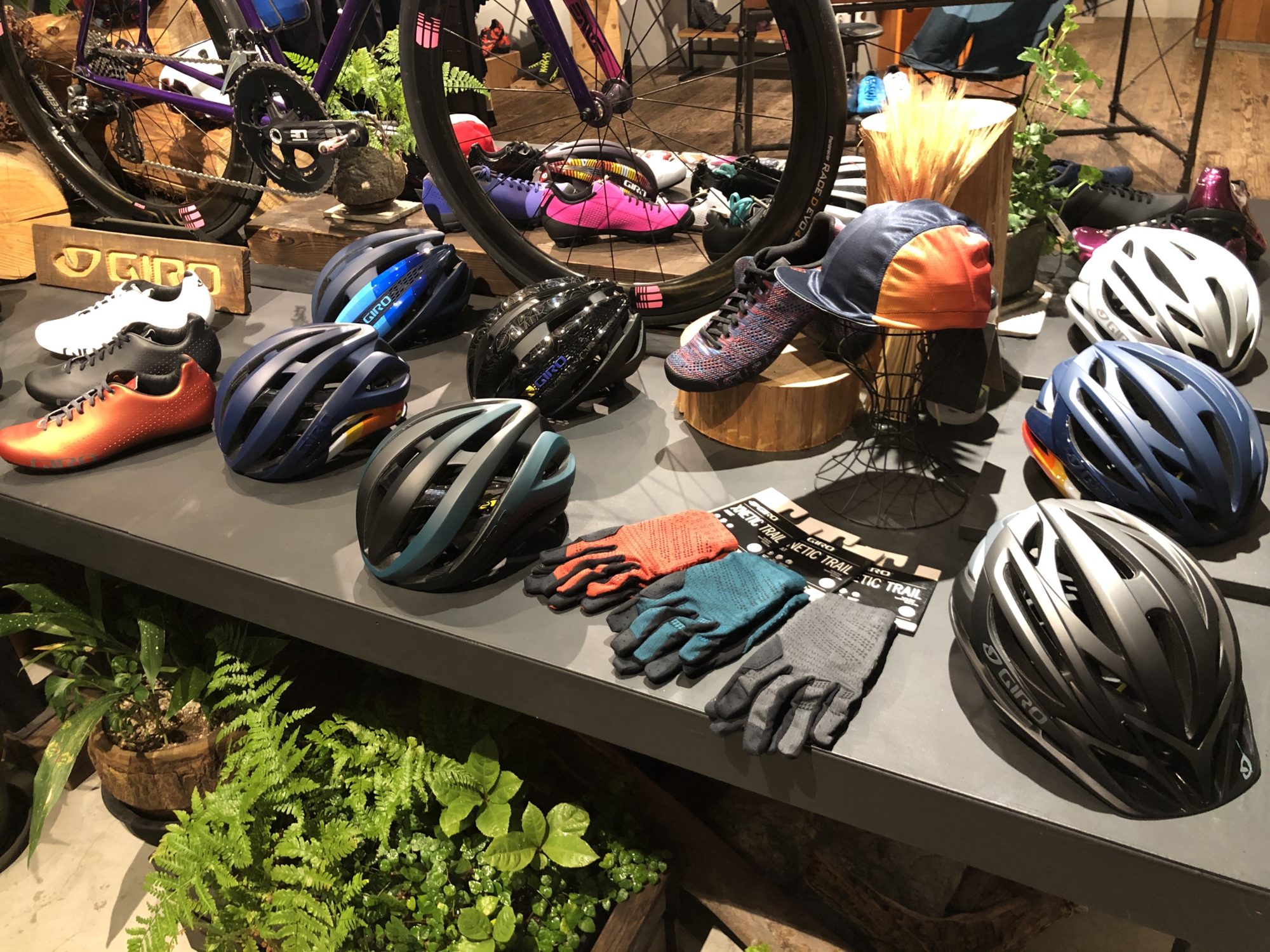 新商品入荷！「2019 Fall/Winter コレクション」 | GIRO CYCLING | ジロ サイクリング[日本公式サイト]